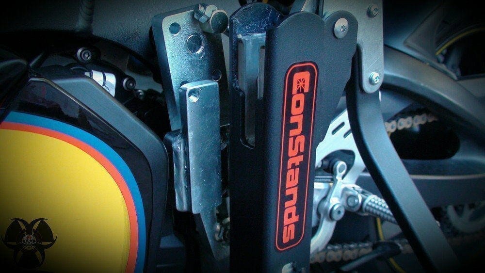 Review ConStands central stand (Motorcycle stand) - Motorcycles.News ...