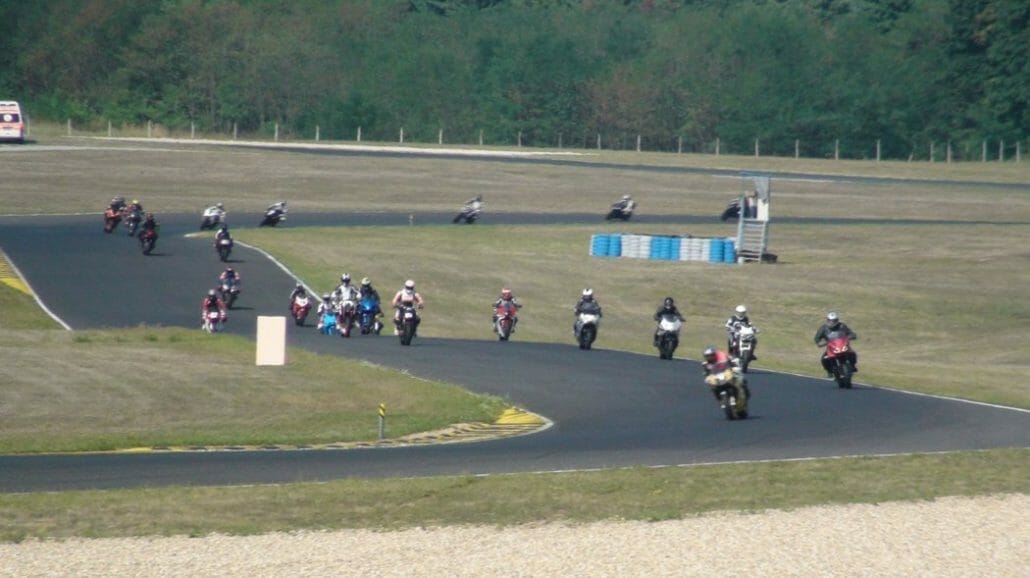 Motorrad Renntrainings - Perfekt vorbereitet auf den ersten Einsatz auf ...