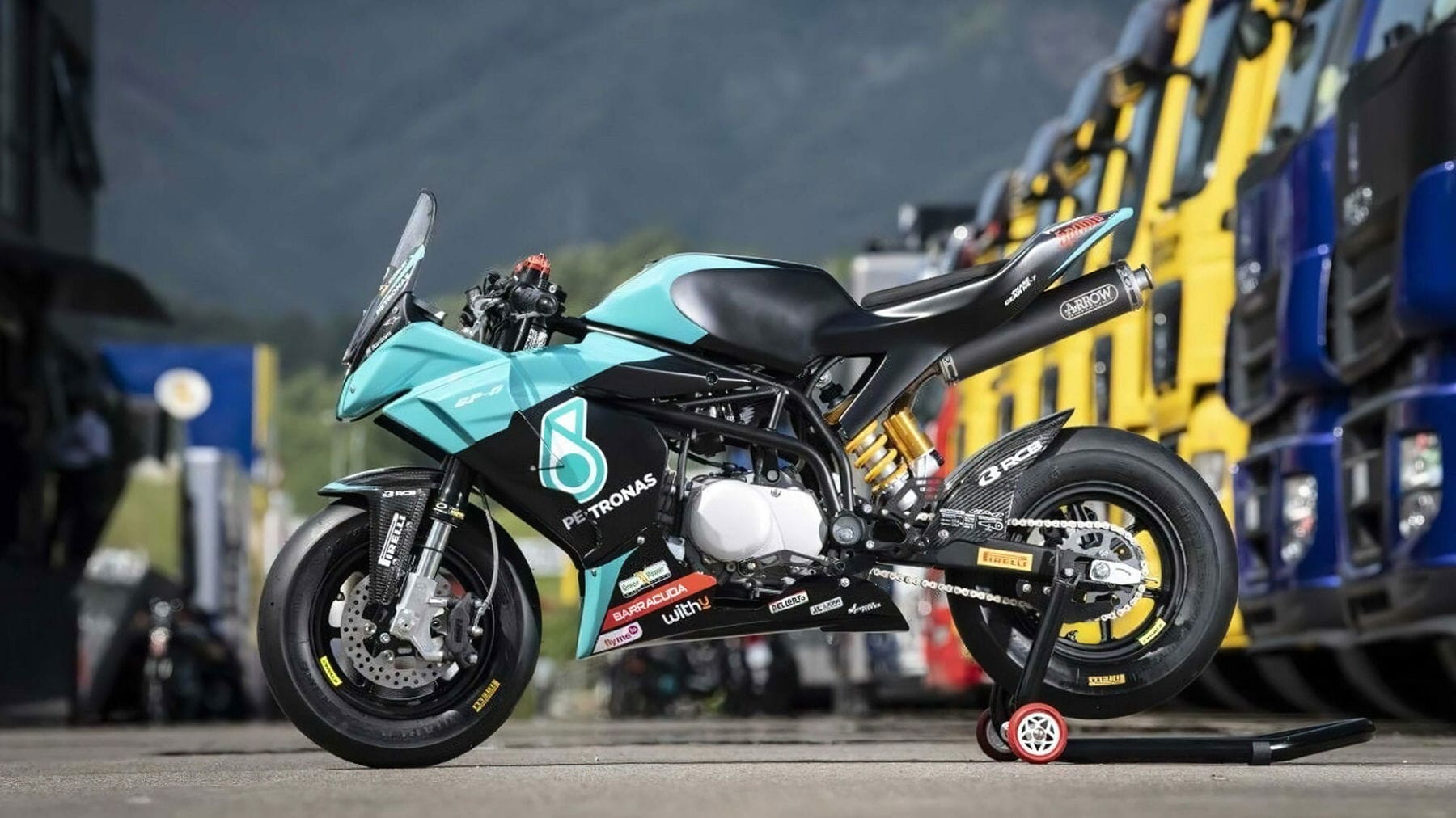 Limited Ohvale GP-0 in Petronas Sepang Racing Team colors ...