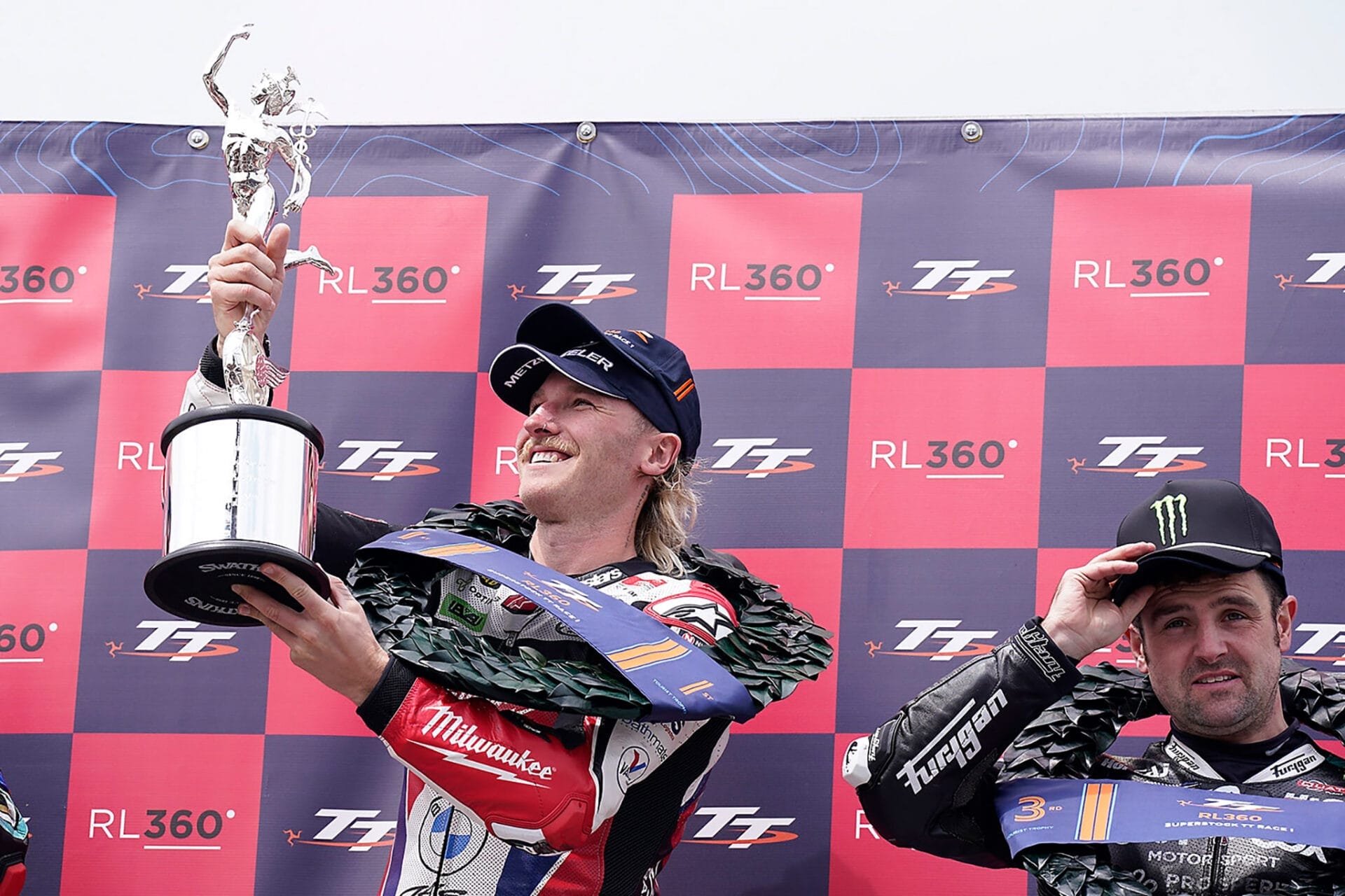 Davey Todd wins his first TT race in RL360 Superstock TT Race 1 ...