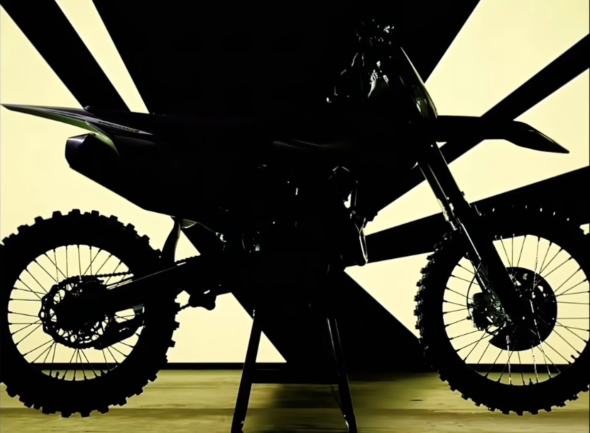 Triumph announces new TF450-RC motocross bike: Entry into the 450cc ...